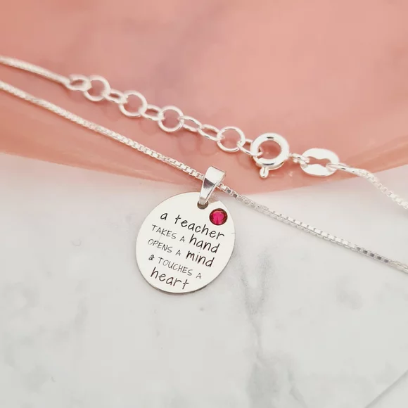 17 idei de cadouri pentru diriginta | Alegeri de top in 2024